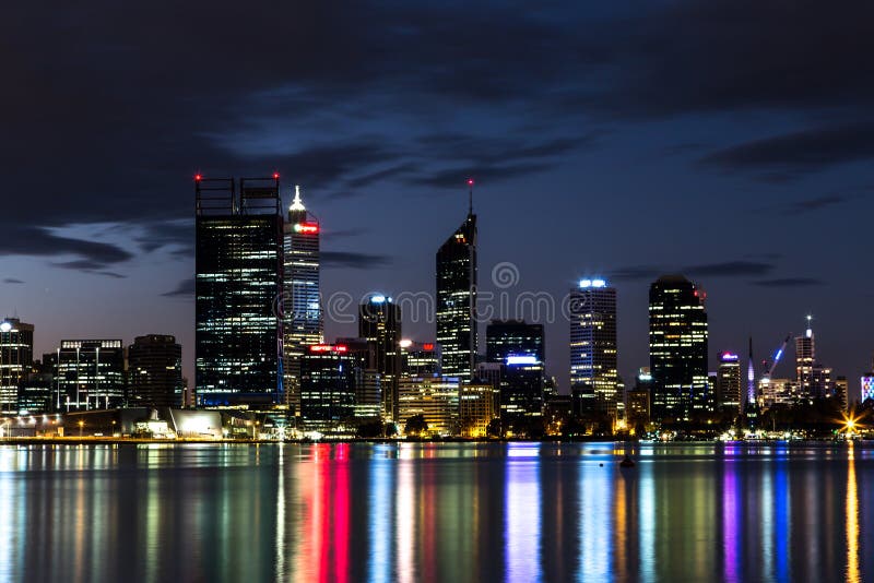 Perth Night Skyline editorial photo. Image of river, still - 76050836