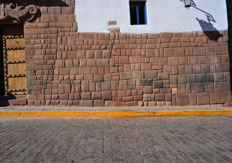 Peru Cusco, City Building Facade of Historical Building with Wooden ...