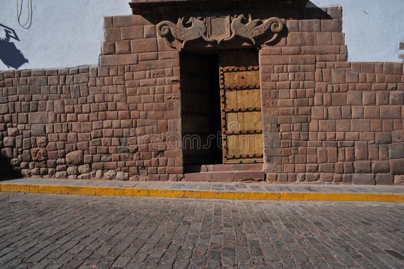 Peru Cusco, City Building Facade of Historical Building with Wooden ...