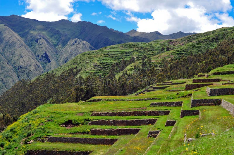 Peru-Landschaft in Chinchero Stockfoto - Bild von reich, berg: 16852342