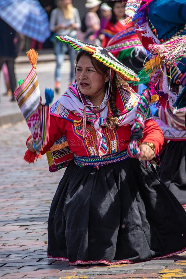 Peruvian Woman in Cusco editorial photo. Image of attire - 146951631