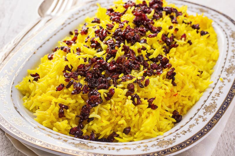 Perzische Rijst Met Het Polo Van Berberis Zereshk Stock Afbeelding ...