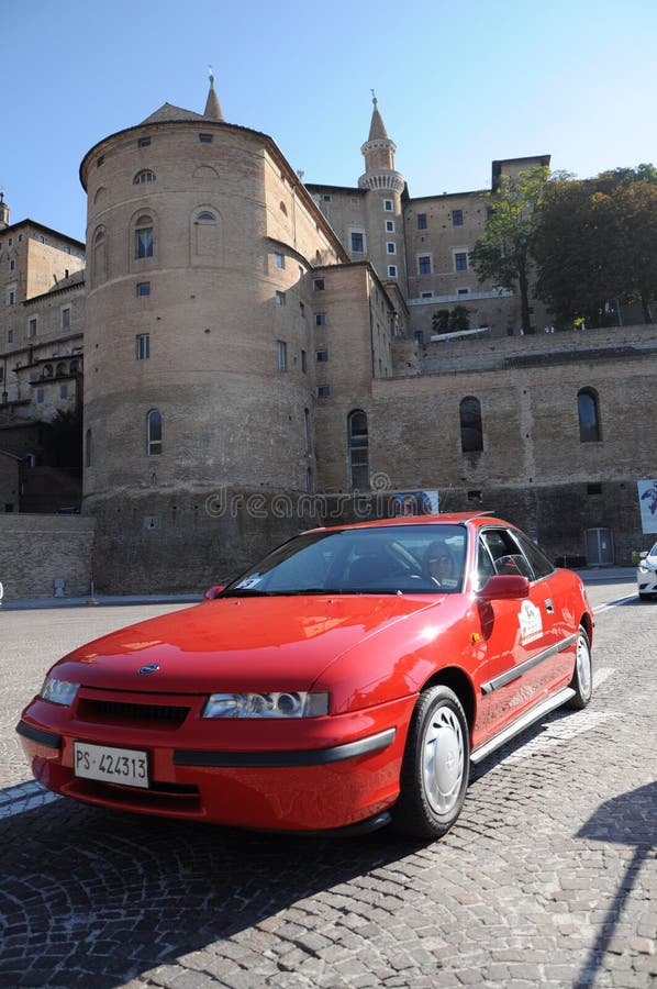 Old Youngtimer Opel Calibra Editorial Image - Image of horn, engine ...
