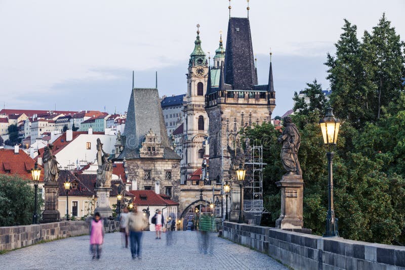 Peste Storica La Capitale Della Repubblica Ceca Immagine Editoriale ...