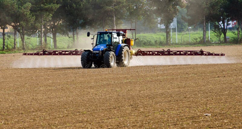Pestycydy zdjęcie stock. Obraz złożonej z natryskownica - 31919754