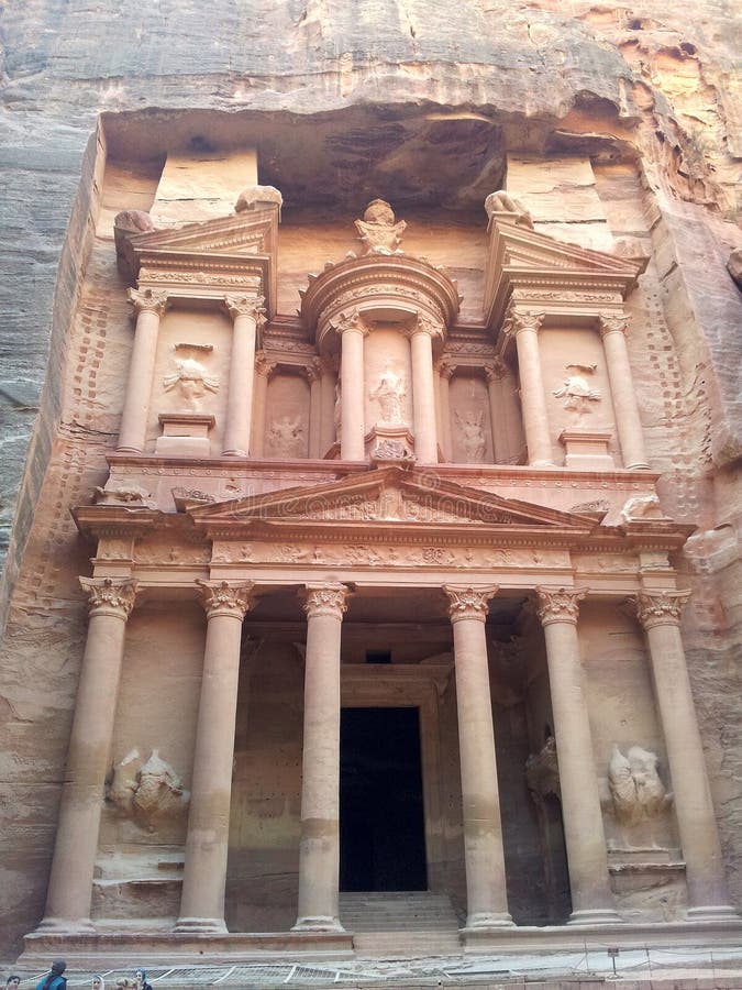 The Petra stock image. Image of riddled, caravan, passages - 35239307
