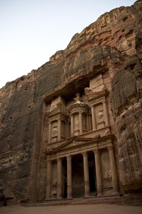 Petra treasury, Jordan stock image. Image of architecture - 12570317