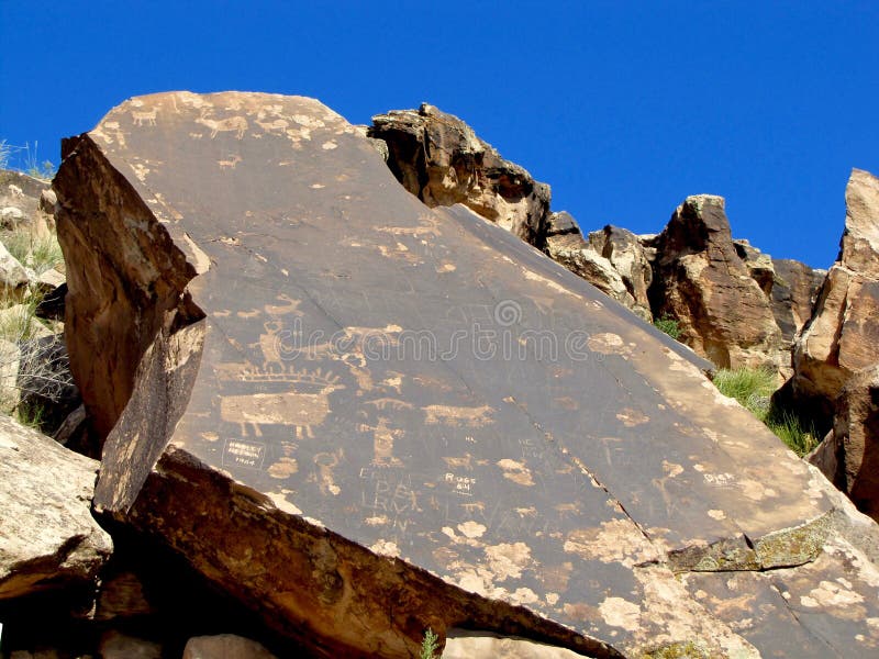 Petroglyphs stock image. Image of ancient, destination - 84443117