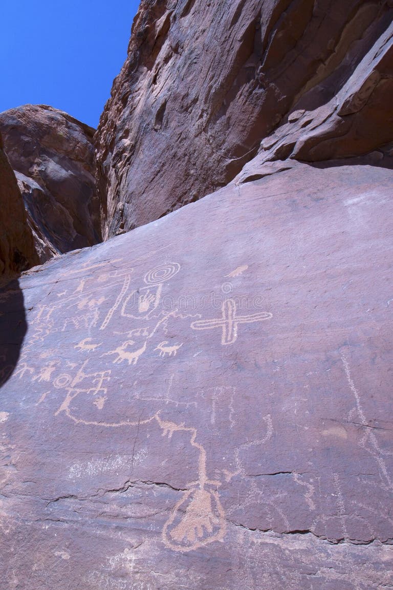 1,835 Canyon Drawing Stock Photos - Free & Royalty-Free Stock Photos ...