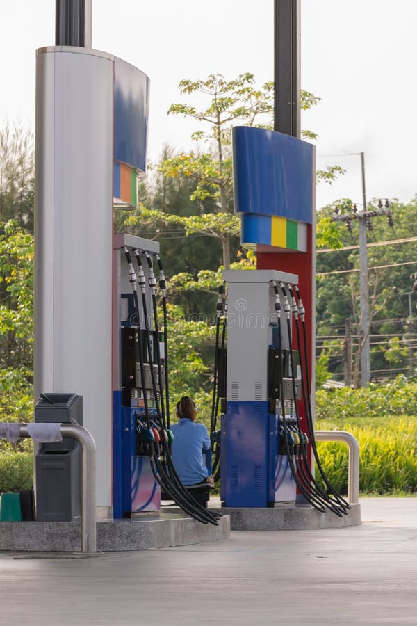 Petrol gas station editorial stock image. Image of gallon - 76724169