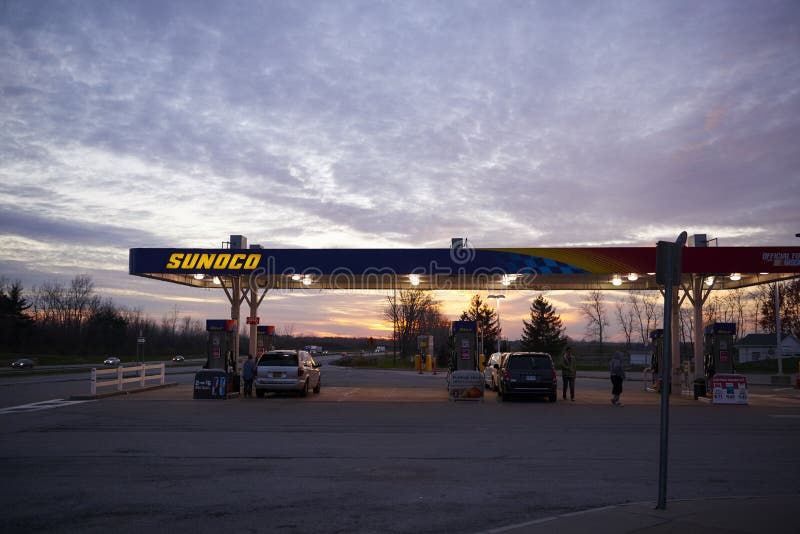 Petrol station editorial photo. Image of business, ecology - 83118881