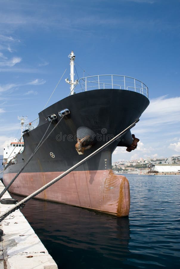 Porto De Petroleiros Químicos E Exploração De Tanques Como Para a ...