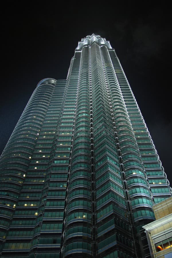 Petronas Towers(side) stock image. Image of building, modern - 6770633