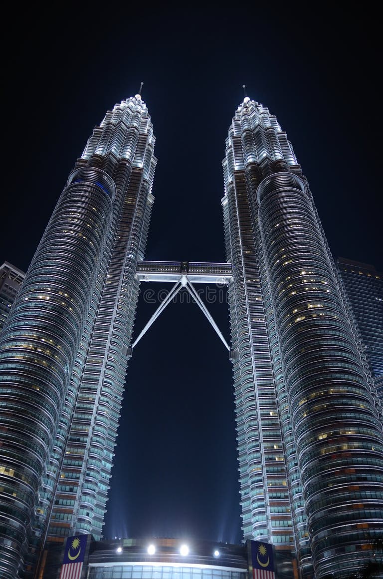 4,240 Petronas Twin Towers Landscape Stock Photos - Free & Royalty-Free ...