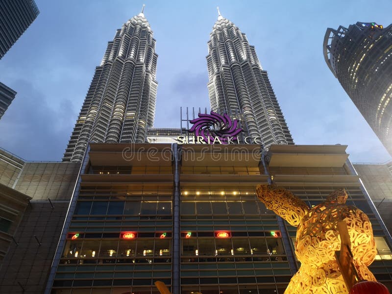 Petronas Twin Towers, KLCC editorial stock image. Image of petronas ...