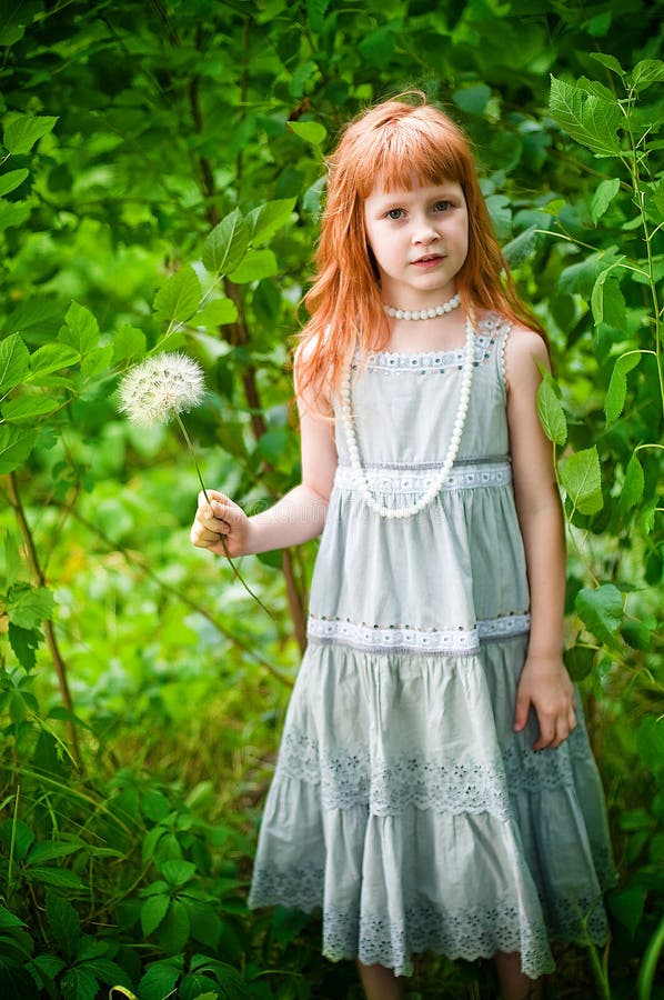 Enfant de roux photo stock. Image du enfance, heureux - 33648766
