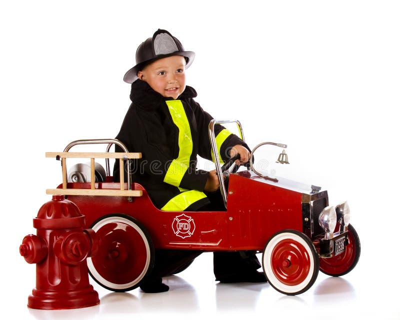 Leuk Weinig Jongen in De Uitrusting Van De Brandweerman Stock Foto ...