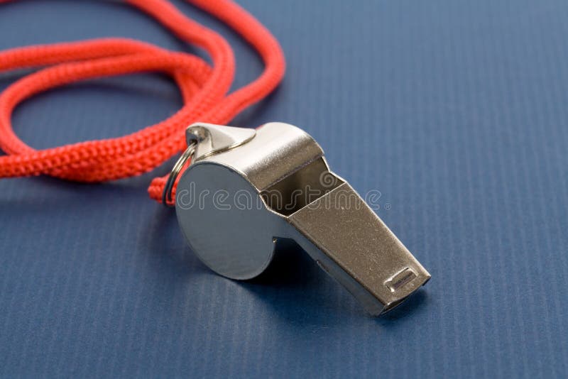 Metallpfeife stockfoto. Bild von hintergründe, sport, berechtigung ...