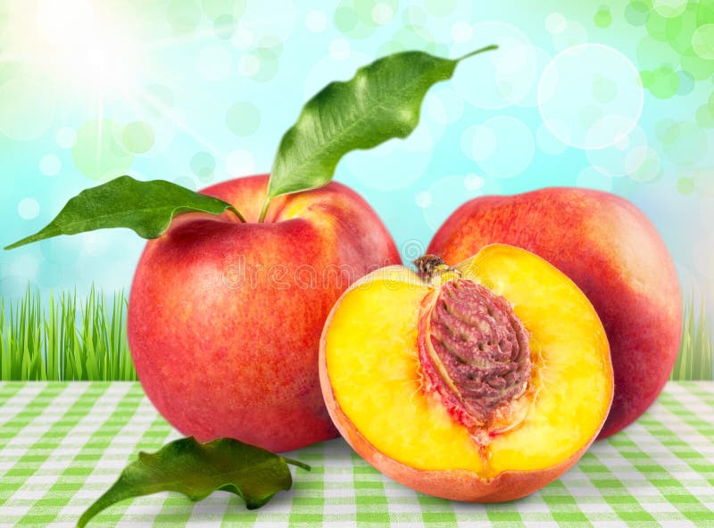 Pfirsich stockfoto. Bild von nachtisch, frucht, frische - 61554270