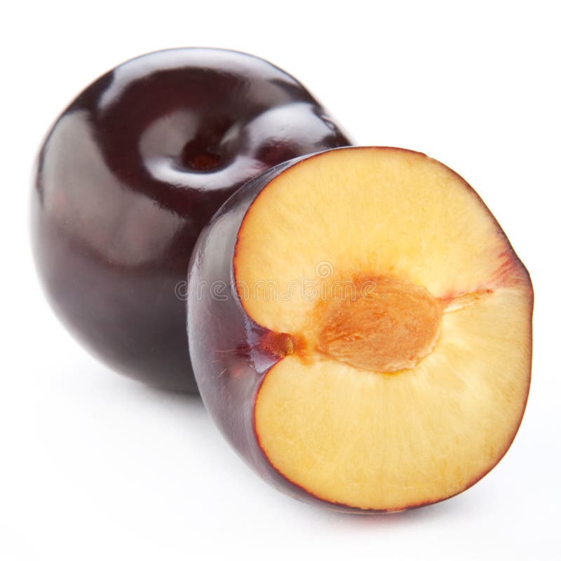 Rote Pflaumenfrucht stockfoto. Bild von organisch, rinde - 34286440