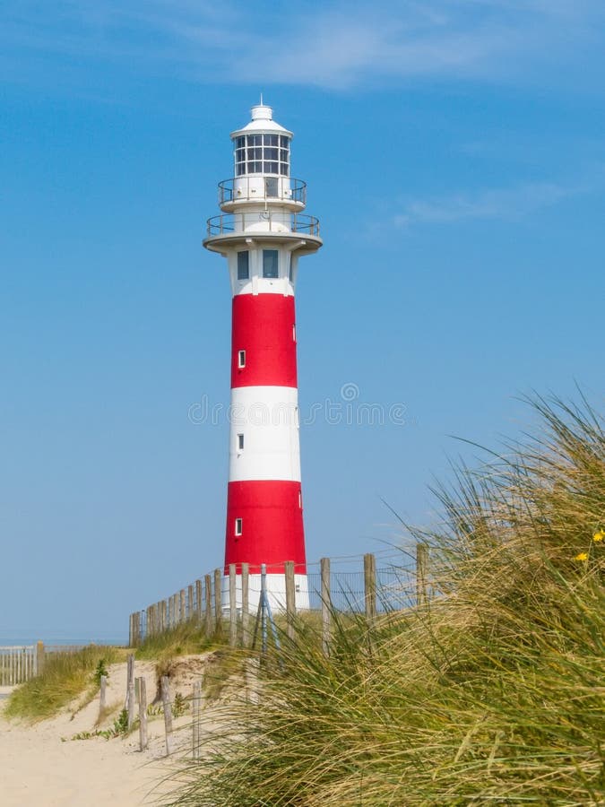 Phare Sur La Côte De La Mer Du Nord Photo stock - Image du construction ...