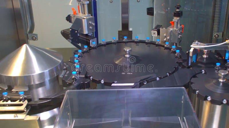 Pharmaceutical Equipment. Pharmaceutical Machine. Medical Vial ...