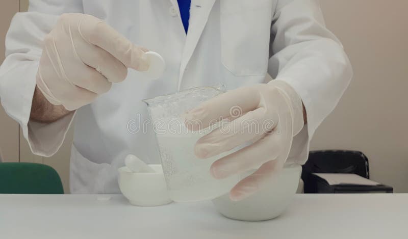 Pharmacist Performing a Quality Control of Effervescent Tablets Stock ...