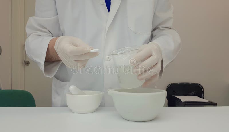 Pharmacist Performing a Quality Control of Effervescent Tablets Stock ...