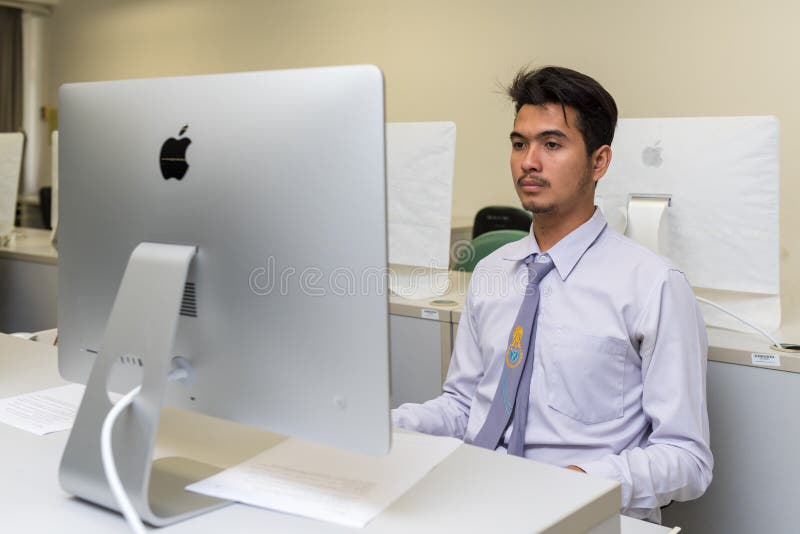 PHATTHALUNG, THAILAND - September 13, 2018: Student Using IMac Computer ...