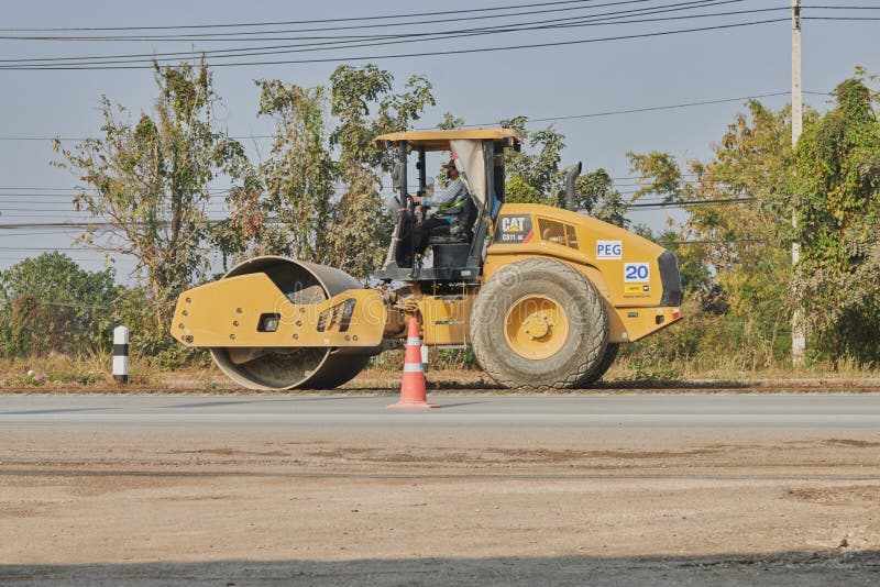 Side View One Wheel Road Roller Working on Asphalt Road Editorial Stock ...