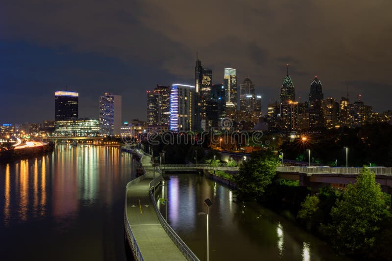 Philadelphia City Skyline Light at Night Editorial Image - Image of ...