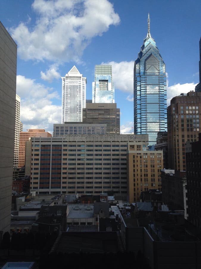 Philadelphia skyline editorial stock photo. Image of buildings - 43031558