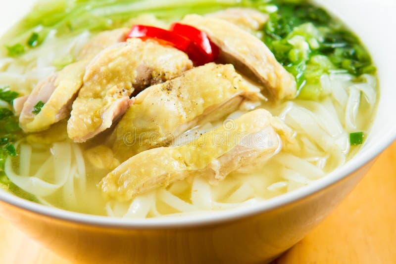 Pho GA, Sopa De Fideos Del Pollo Imagen de archivo - Imagen de objeto ...