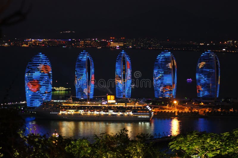 Phoenix island stock photo. Image of hainan, china, resort - 40894492