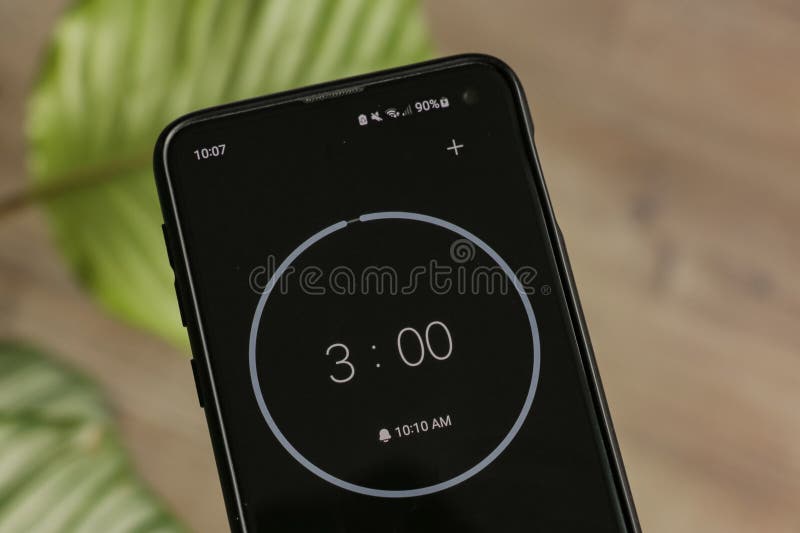 Phone with Black and White 3-minute Timer To Study with the Pomodoro ...