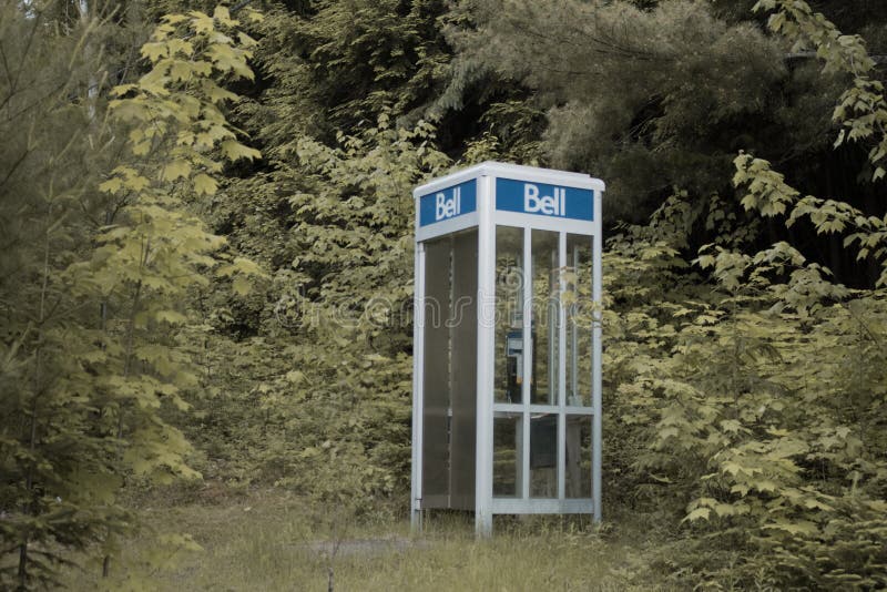 Phone Booth in Algonquin Park Stock Image - Image of park, forest: 73480235