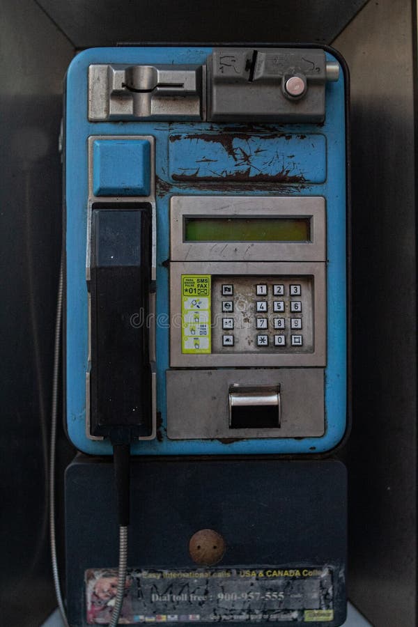 Phone booth editorial stock photo. Image of vintage - 189743908