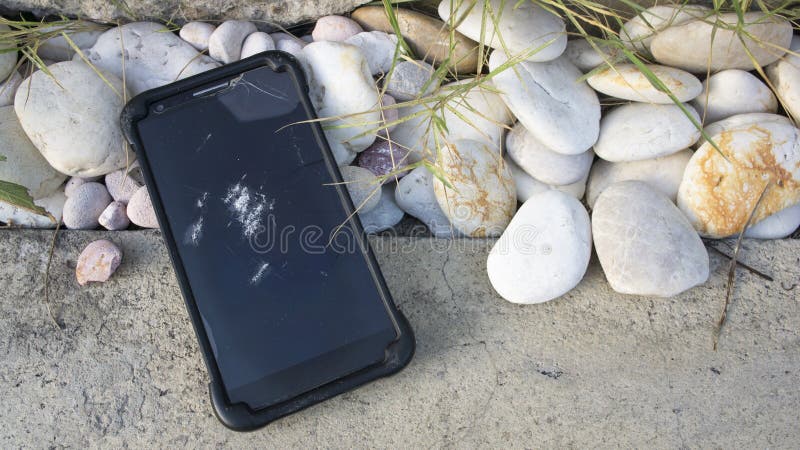 Phone Broken Damage Fall Accident Smashed Cracked Stock Image - Image ...