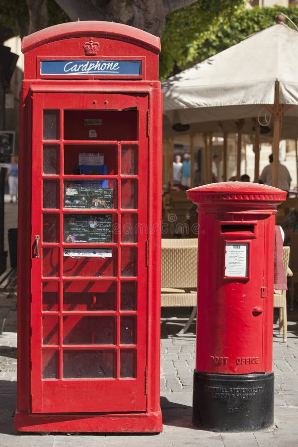 Phonebox and Letter Pillar editorial photo. Image of british - 28838446