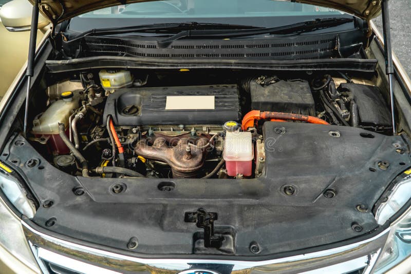 The Photo of the Automobile Engine Stock Image - Image of energy, shiny ...