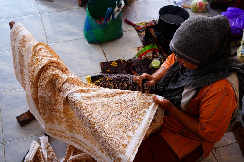 November 5, 2022 Batik Painting Process in Lasem, Central Java ...