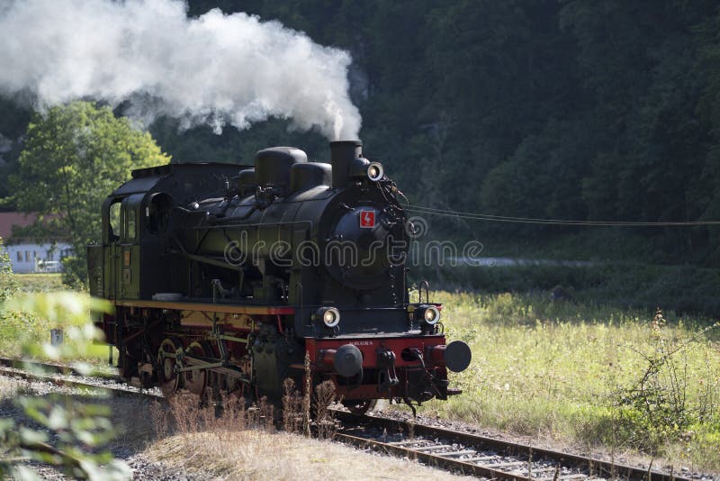 Photo Of Black And Brown Train Picture. Image: 113232360
