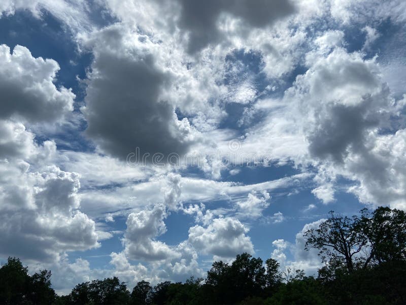 Pretty June Cloud Formations Stock Image - Image of formations, june ...