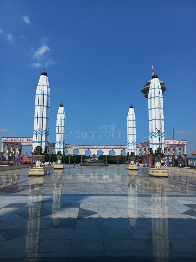 Photo, the Largest Grand Mosque in the City of Semarang, Central Java ...