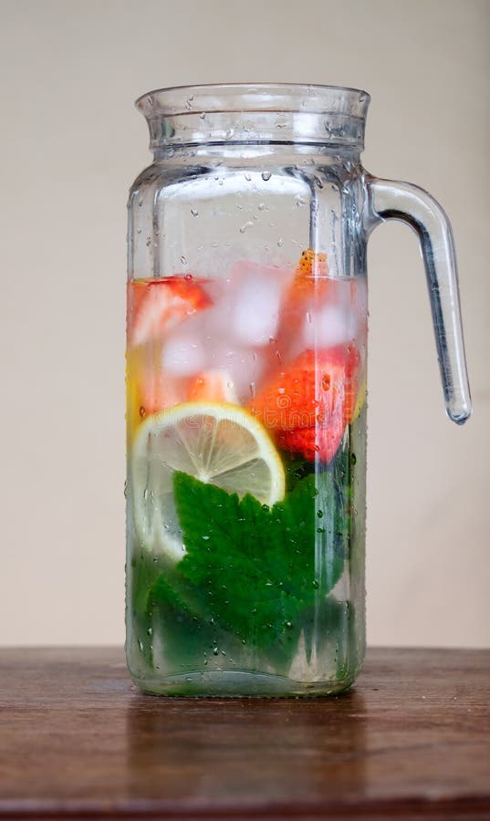 Refreshing Fruit Drink Stock Image Image Of Cool Lemon 119826181