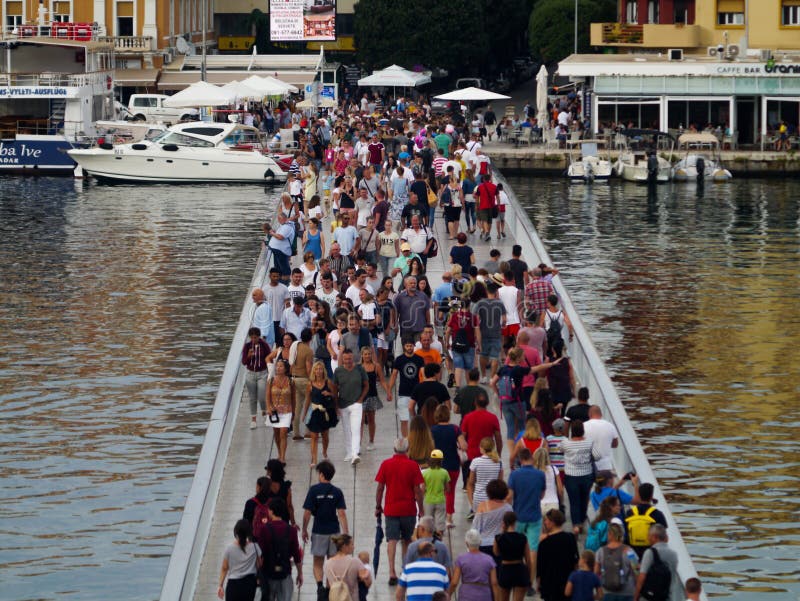 Crowd On The Bridge In Front Of The Fortress In Nis - Serbia Editorial ...