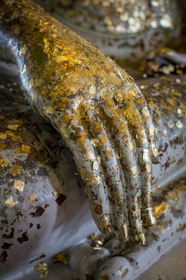 Hand of Statue of Buddha stock image. Image of indoor - 191017071