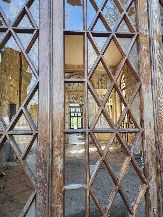 Broken Diamond Paned Window Stock Photos - Free & Royalty-Free Stock ...