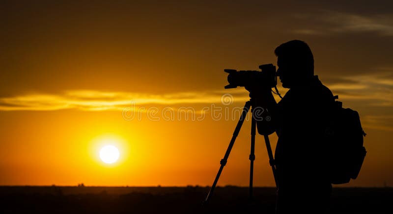 Silhouette of Photographer Capturing Sunset Stock Illustration ...
