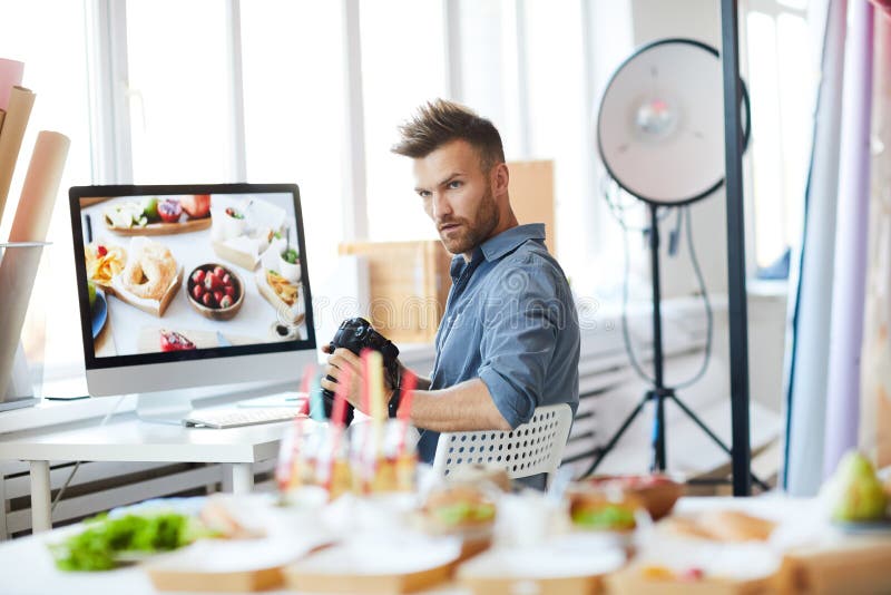 Photographer on Set in Studio Stock Image - Image of promo, holding ...